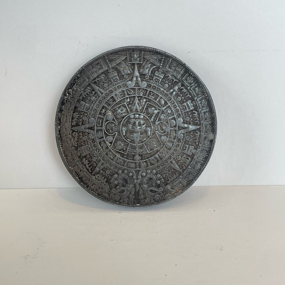 Art | Vintage Aztec Calendar Medallion 3 Calendario Azteca Piedra Del ...
